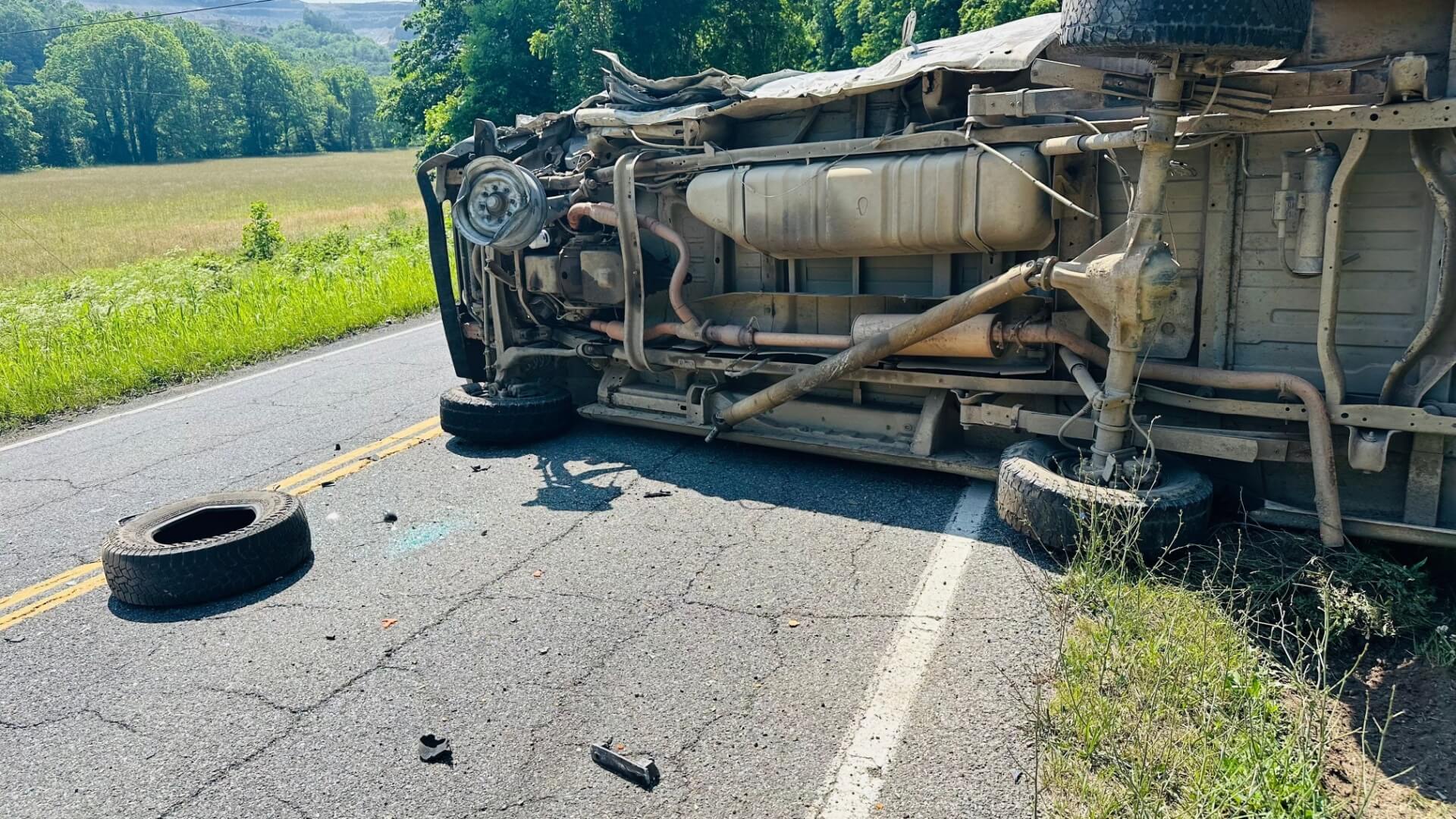 What are the Causes of Tractor-Trailer Accidents? | Lenahan & Dempsey P.C.